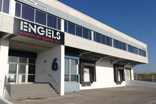 Contacte-nos | ENGELS